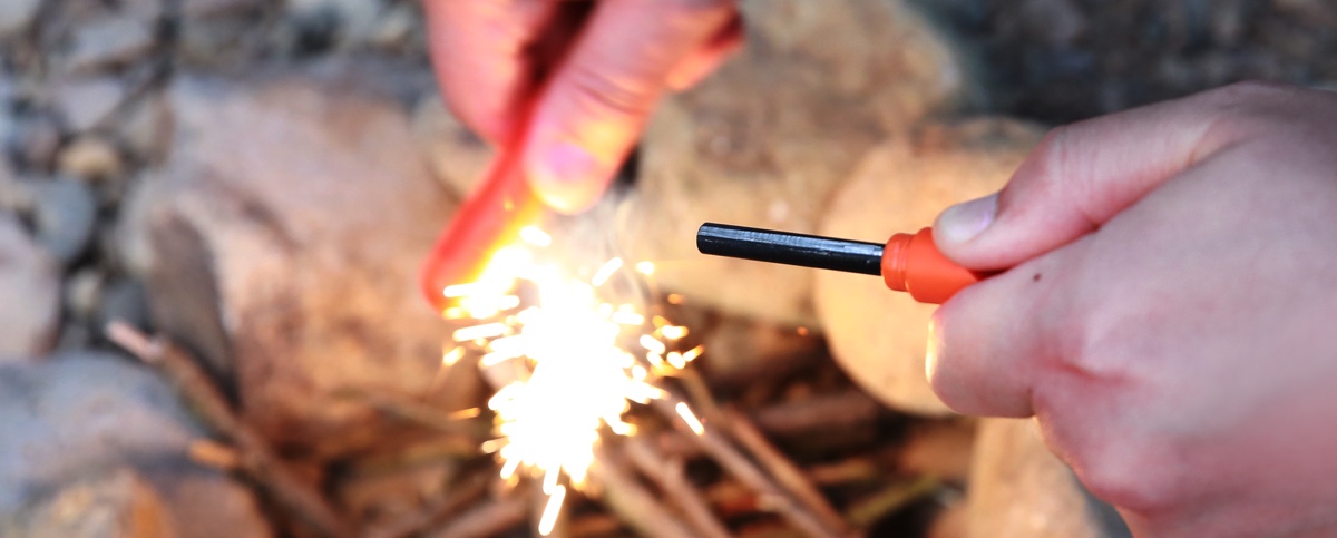 How To Use A Fire Starter?