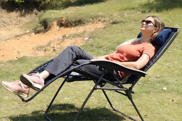 Elevate Your Health: The Numerous Benefits of Zero Gravity Chairs Revealed - Deermaple