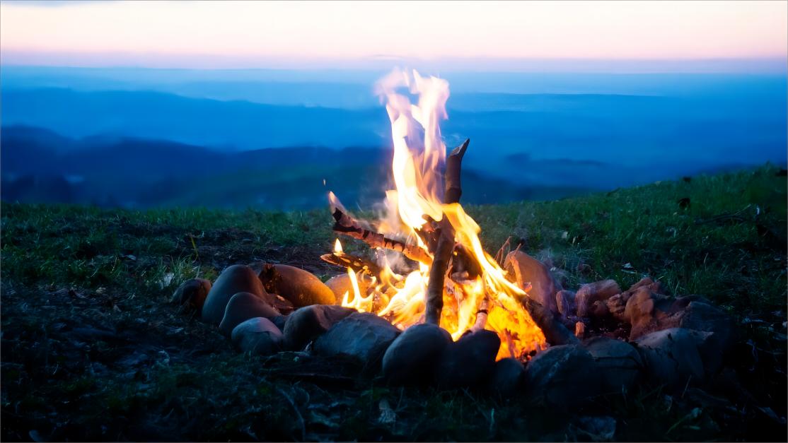 7 Types of Campfires: How and When to Build Them - Deermaple