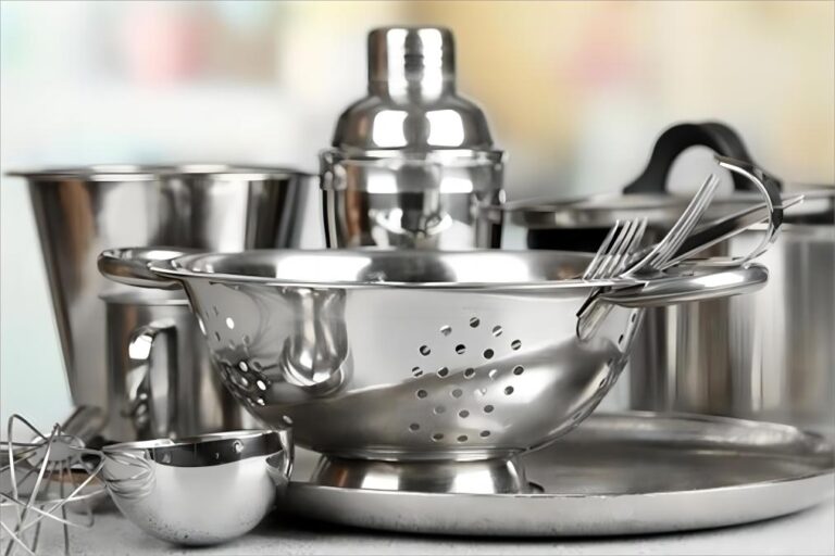 The Best Utensils to Use with Stainless Steel Cookware - Deermaple