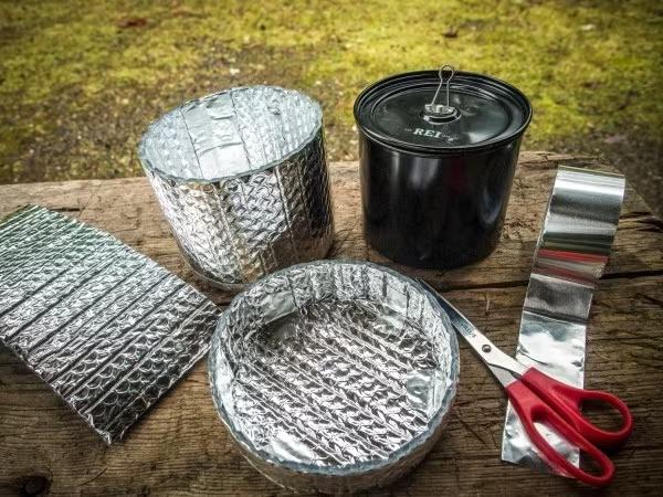 How to Make a Pot Cozy for Rehydrating Backpacking Meals - Deermaple